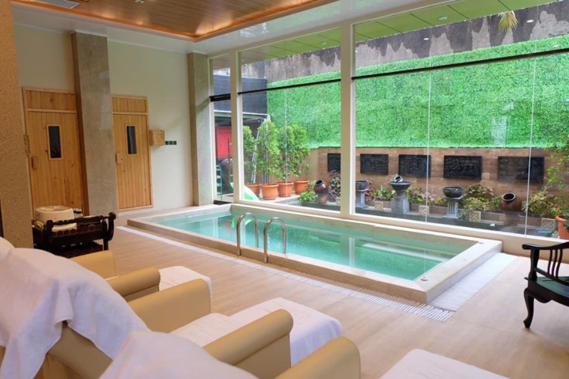 Taman Sari Royal Heritage Spa Pasar Baru Harga Promo Terbaru 2023