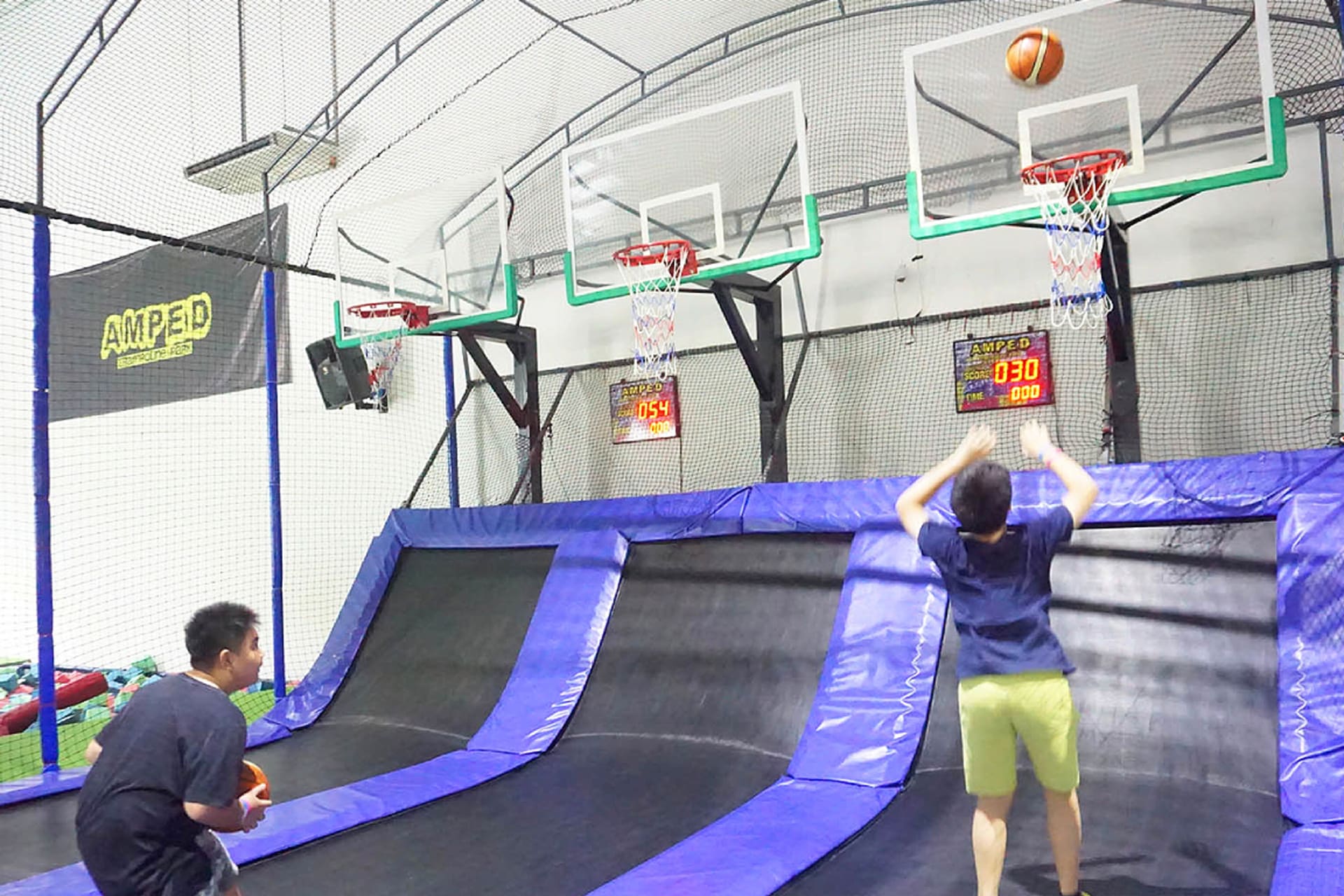 Tiket AMPED Trampoline Park Surabaya Harga Promo - tiket.com