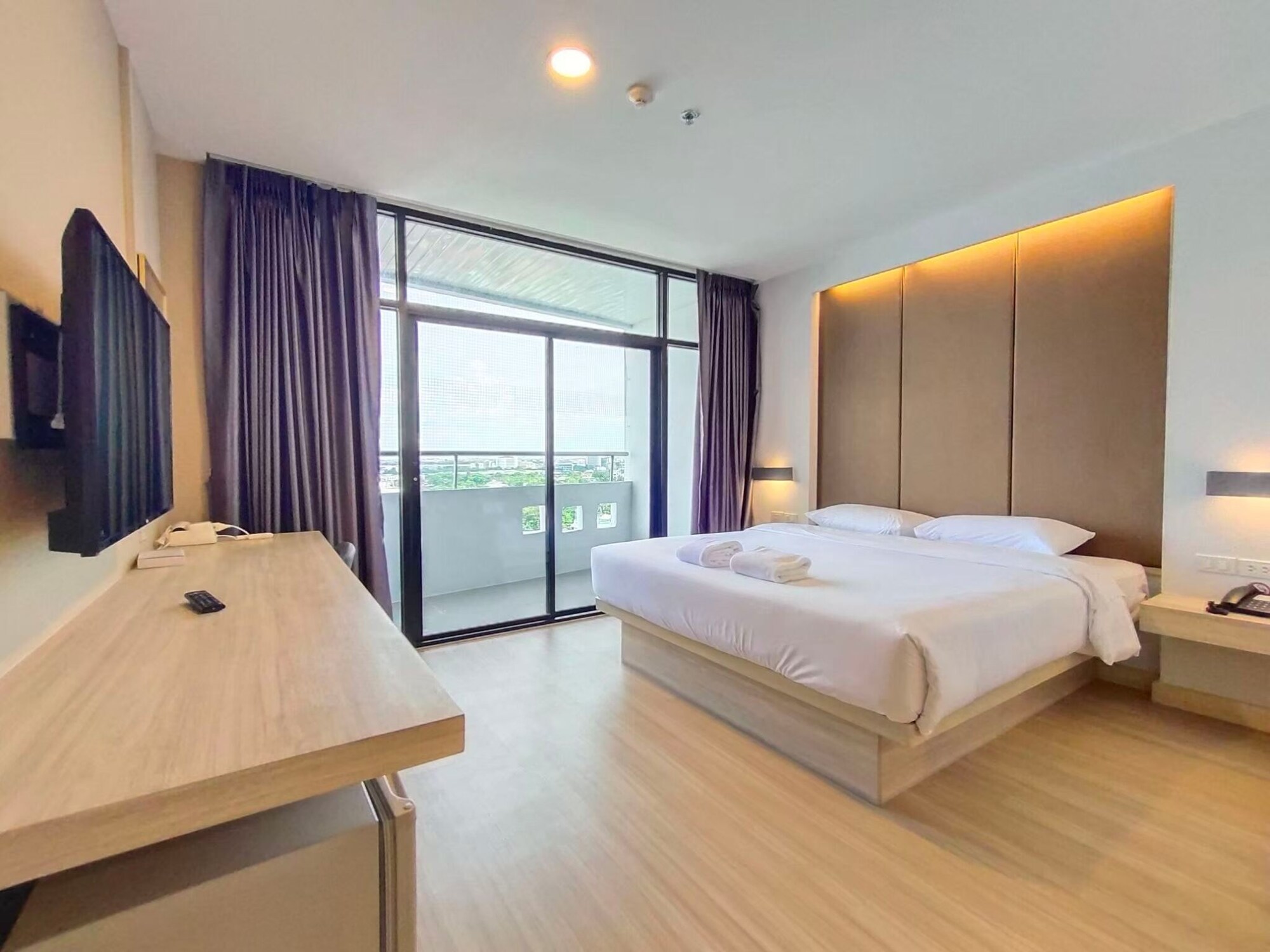 Ebina House, Lak Si - Cheap Booking at tiket.com