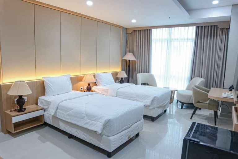 Harga UNS Tower Hotel Terbaru 2023 - Booking Murah di tiket.com