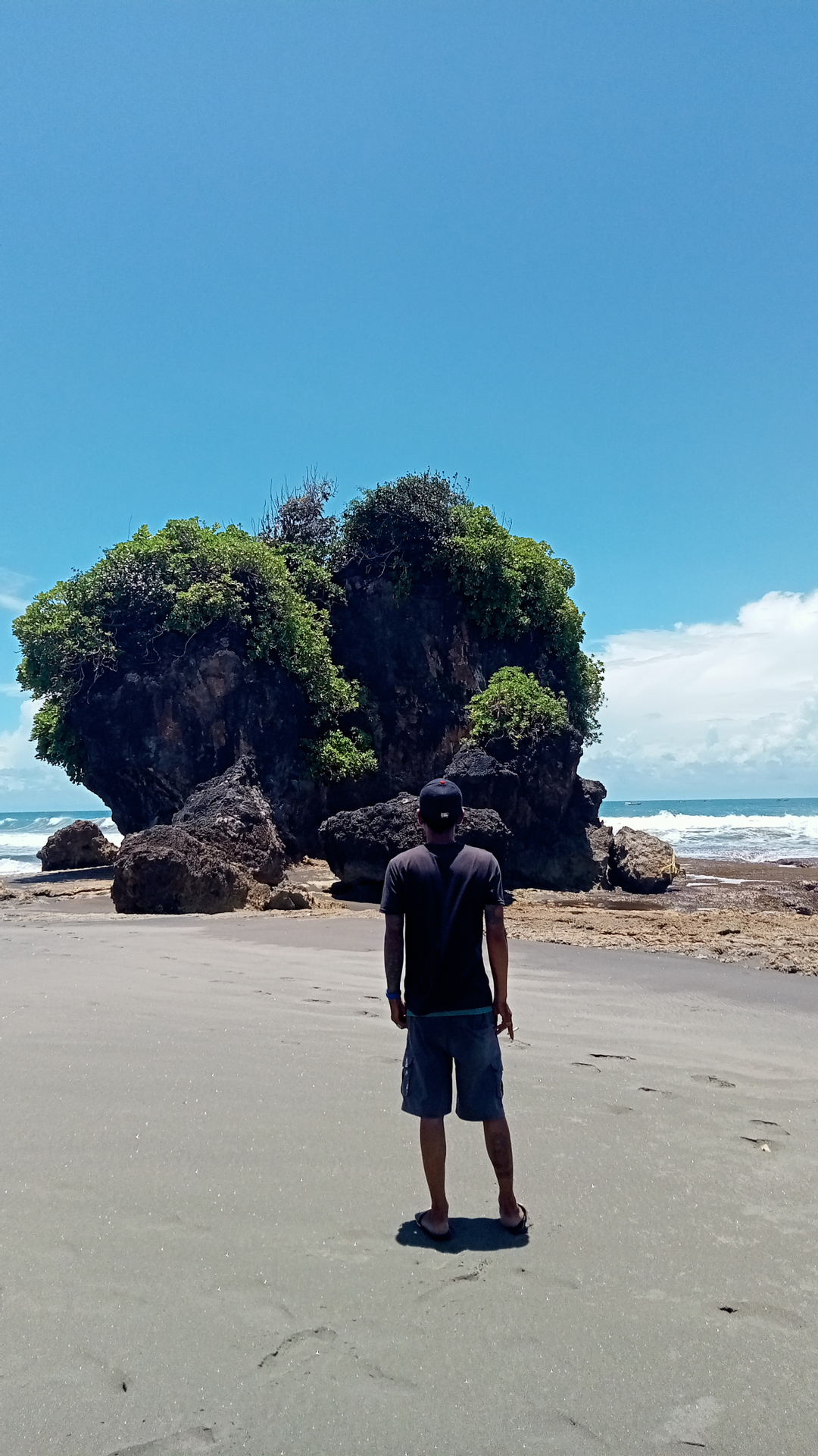 Open Trip to GUNUNG PARANG (SKY CAVE) by Travel Buddies Diskon 50% ...