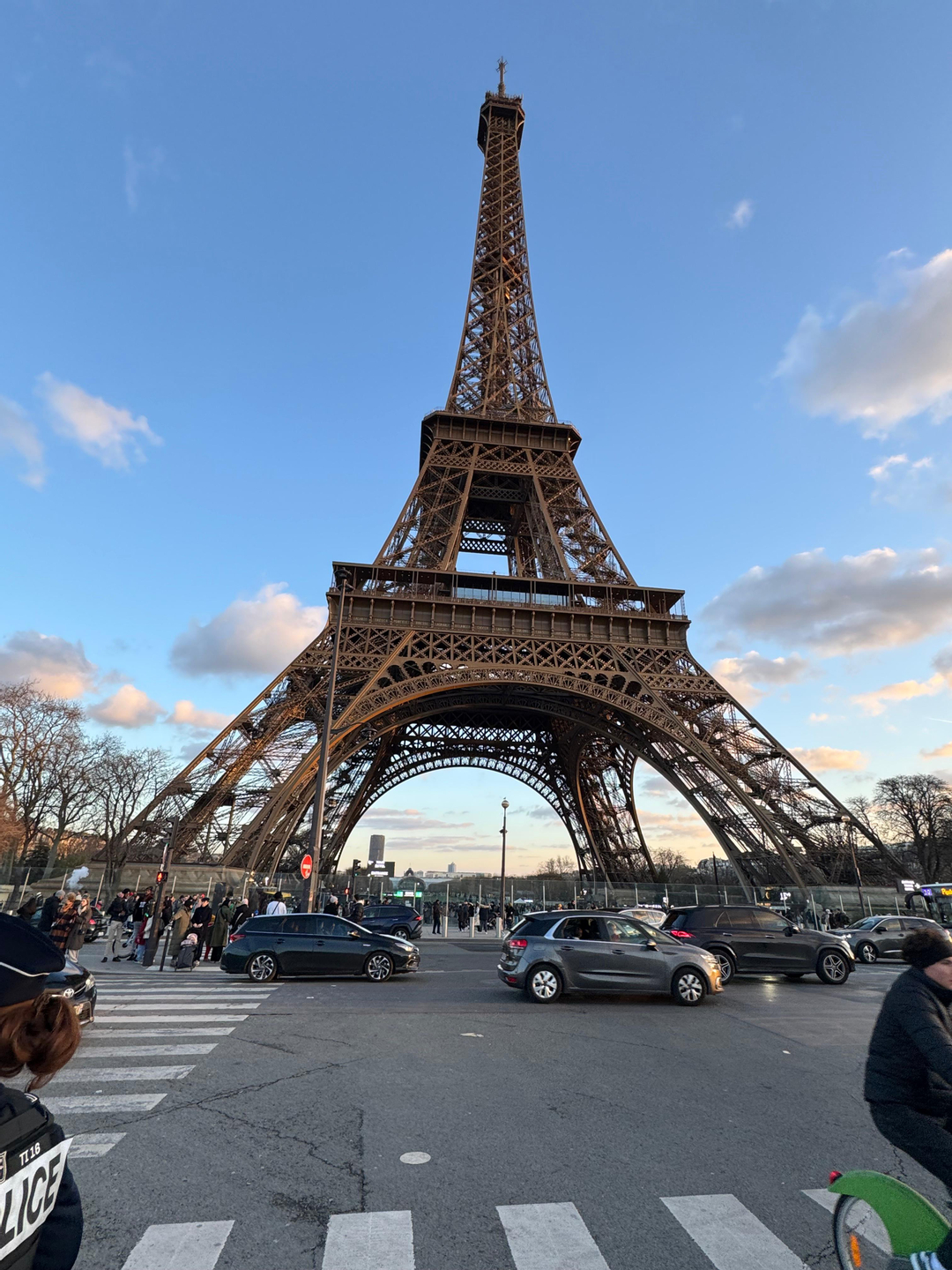 Eiffel Tower: Skip The Line to the 2nd Floor + Optional Summit Access Diskon 50% Harga Tiket Masuk