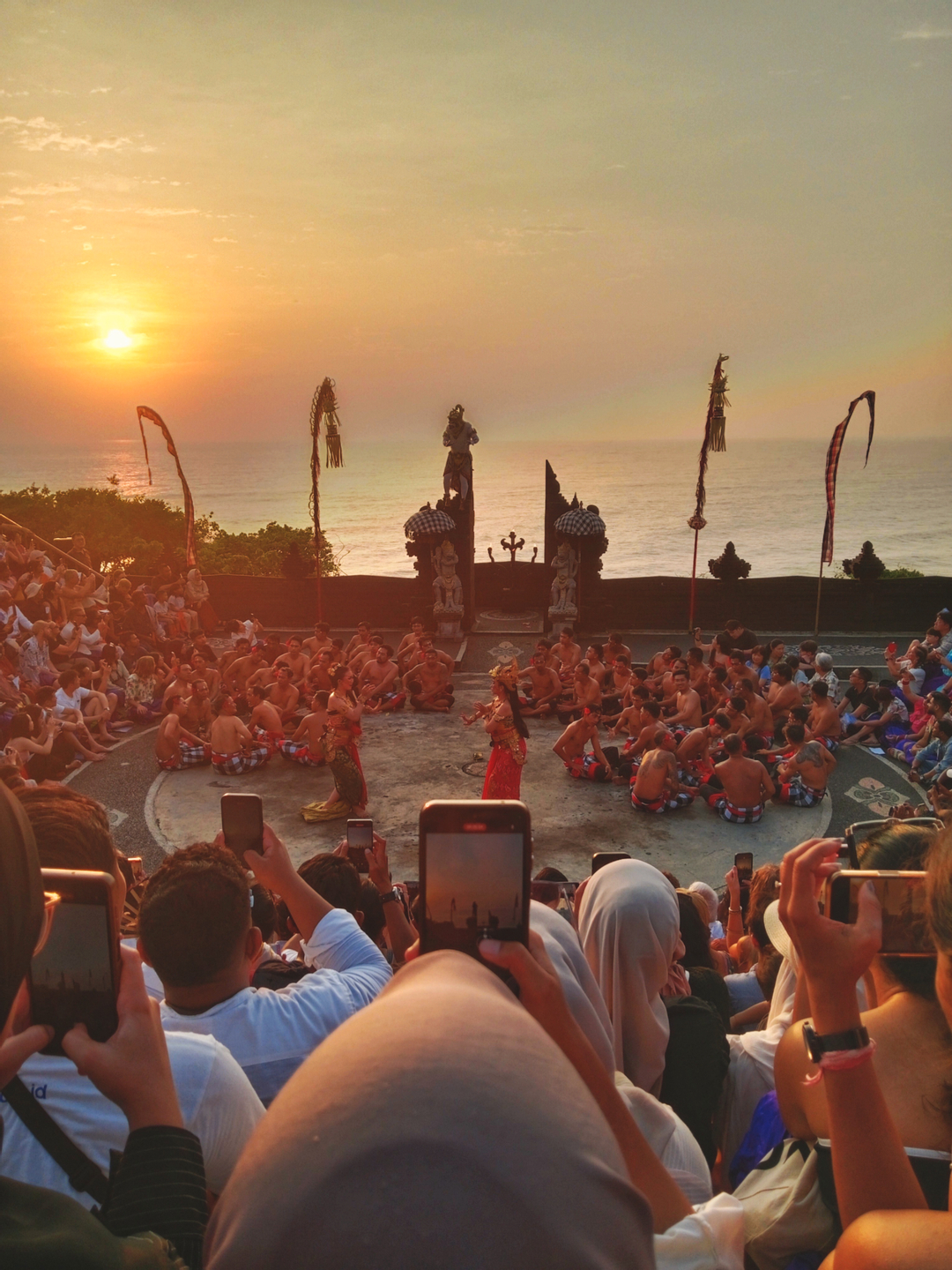 Tari Kecak Uluwatu Diskon 50% Harga Tiket Masuk