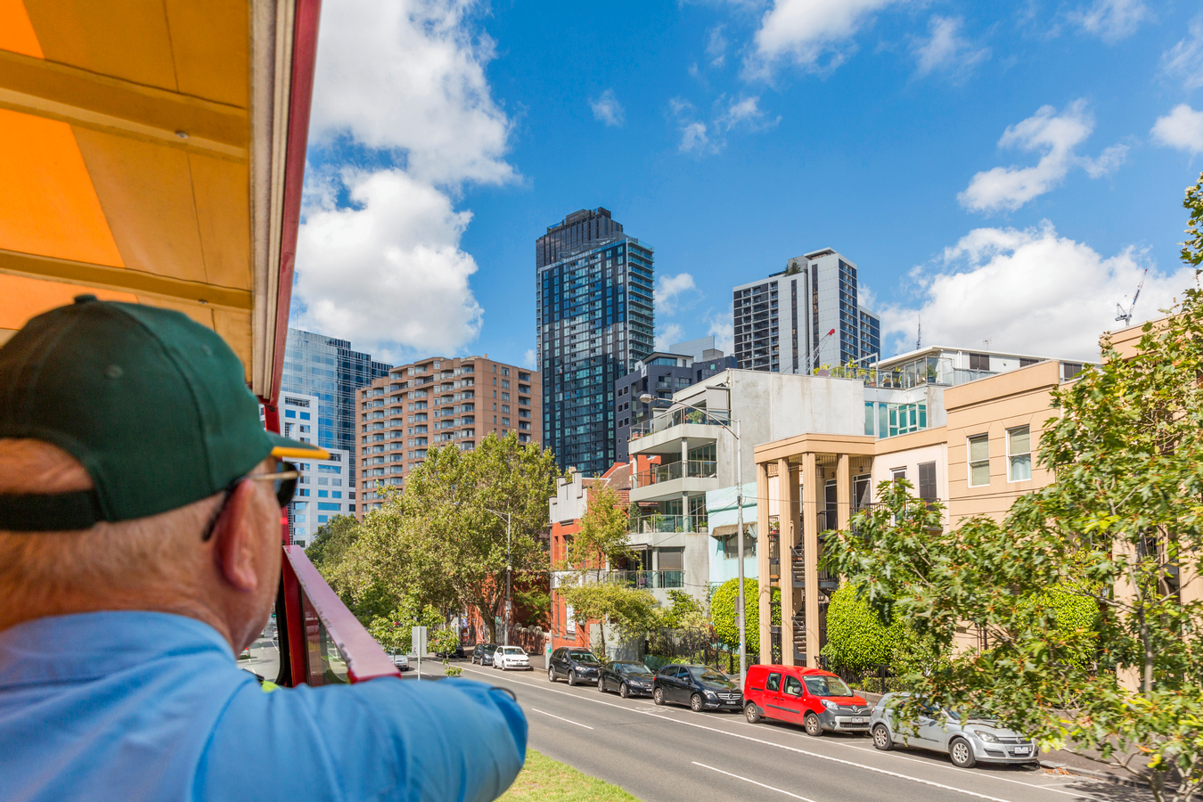 Melbourne Hop-on & Hop-off Bus Cashback 10% on 2024 Entrance Ticket Prices!