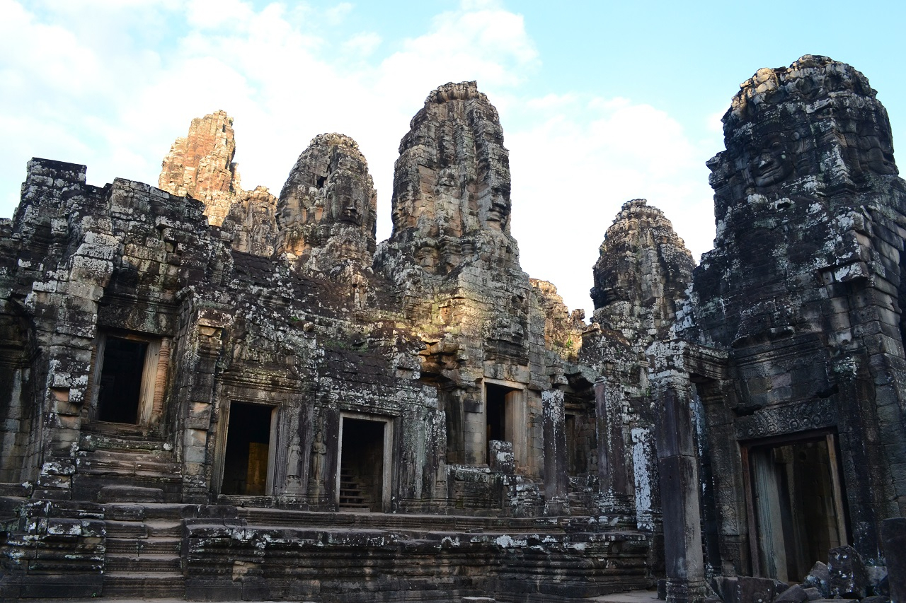 Tiket Tur Angkor Wat dan Kuil Ta Prohm Harga Promo - tiket.com