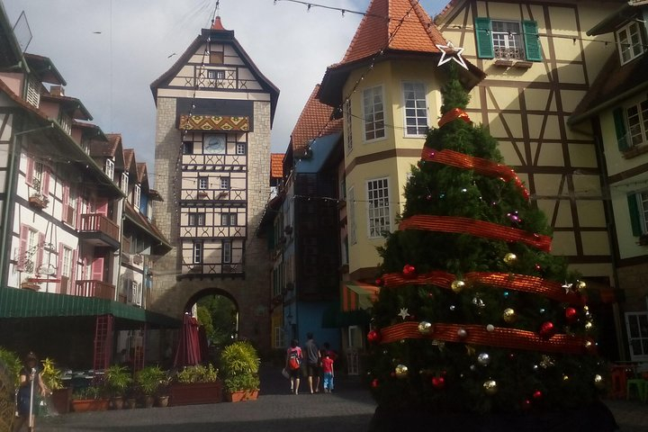Hidden Castle At Colmar Tropicale, Japanese Garden, Genting Highlands ...