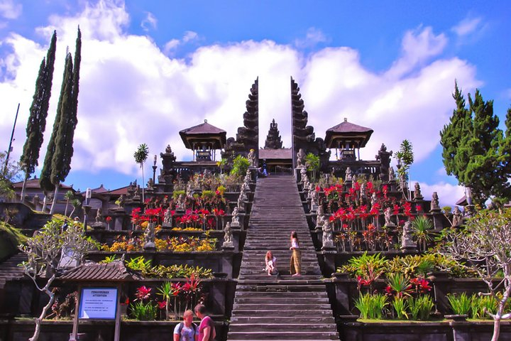 Bali Full Day: KINTAMANI VOLCANO - UBUD - BESAKIH 'Bali Mother Temple ...