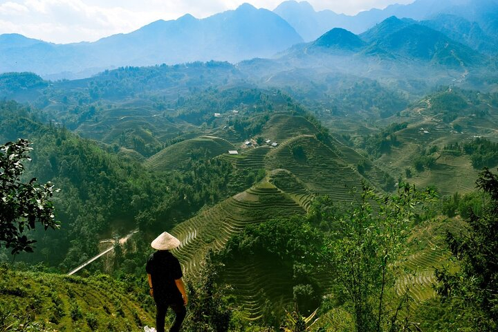 5 days Trekking from Hoang Lien National Park to Ban Ho valley Harga ...