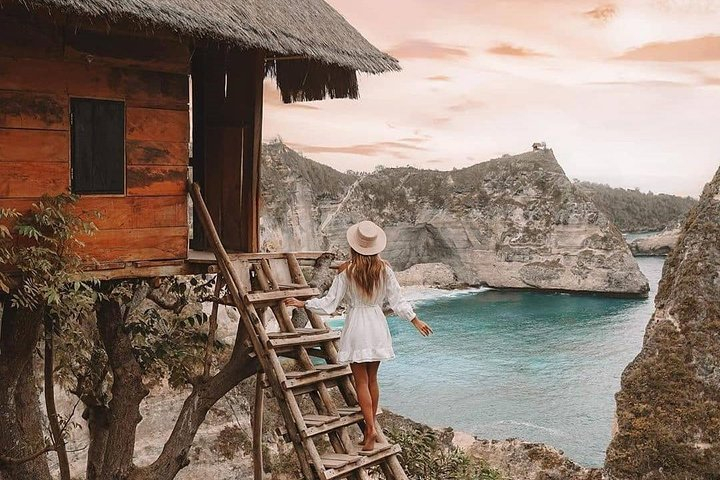 East and West Nusa Penida Beach Tour with Japanese-Speaking Guide (from ...
