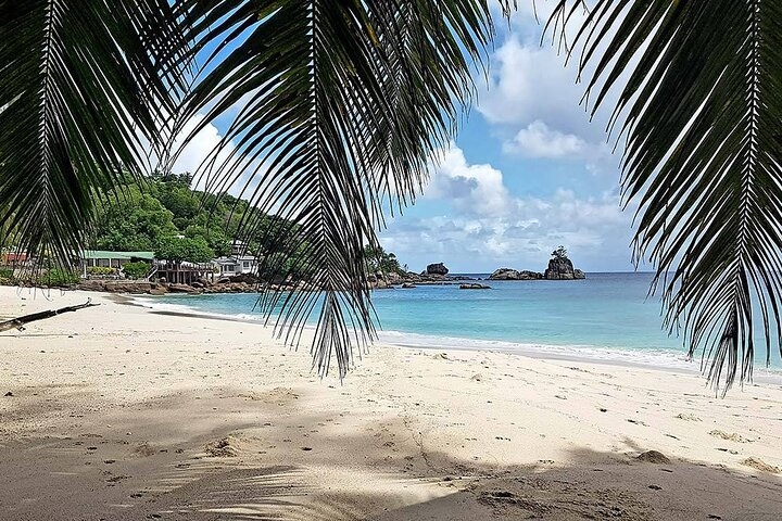 Full day (5-6 hours) island tour on Mahé with pick-up Diskon 50% Paket Tur