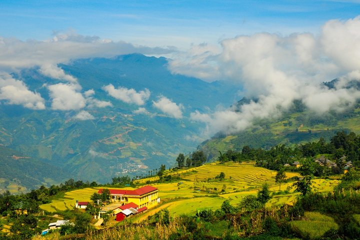 Sapa Hard Trekking villages 2D/1N: Homestay, Meals, English speaking ...