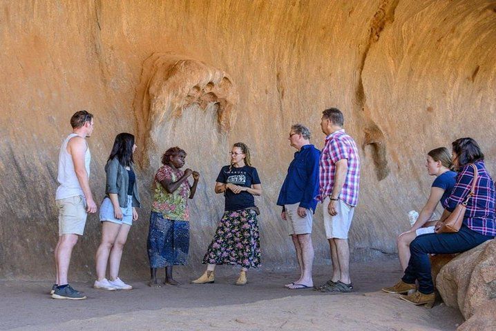 Discover Uluru: Aboriginal Art & Culture 4.5 Hours Tour Promo Up to 7% 2024