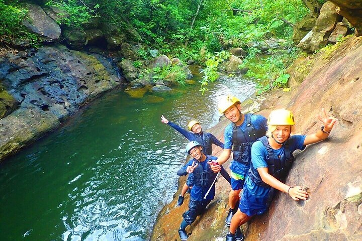 [Okinawa Iriomote]SUP/Canoe Tour at Mangrove Forest+Splash Canyoning!! Diskon 50% Harga Tiket Masuk