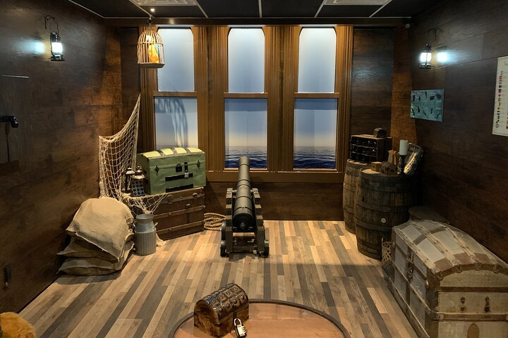 Blackbeard's Brig - EscapeWorks Escape Room Game Harga Tiket Promo Up to 7%