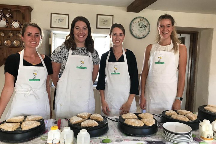Tracey's Farmhouse Kitchen - Traditional Bread Making Experience Harga ...