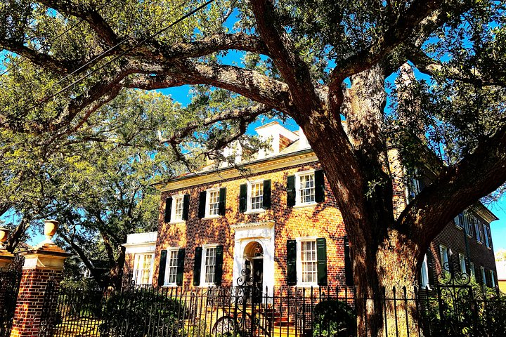 2-Hour Charleston Historic Downtown Guided Walking Tour 2024 Promo Up to 7%