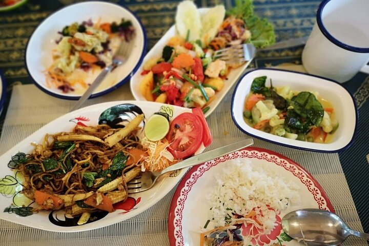 Thai Cooking Class in Koh Samui Diskon 50% Harga Tiket Masuk