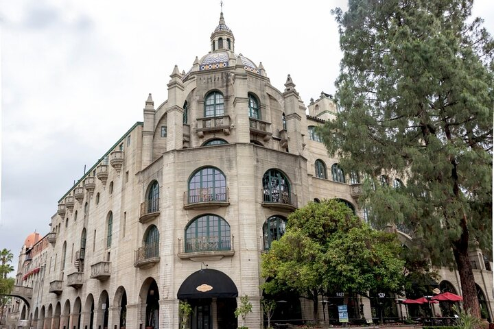 Riverside Scavenger Hunt: Universal Riverside Promo Up to 7%