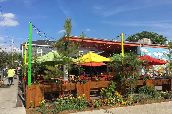 New Orleans Funky Freret Street Food and Cocktail Tour Harga Tiket ...