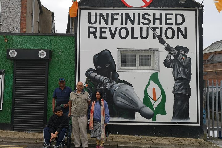 IRA Troubles Conflict Private Tour Museum Graves Murals and Political ...