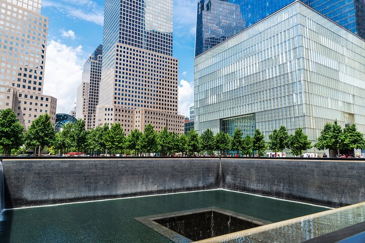Ground Zero Private Tour with National 9/11 Museum Skip-the-line Ticket ...