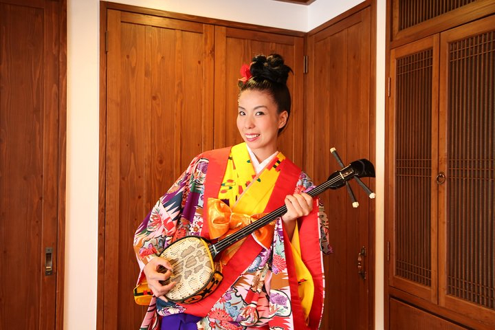 Traditional Okinawan costume "Ryuso" photo shooting course Promo Ticket ...