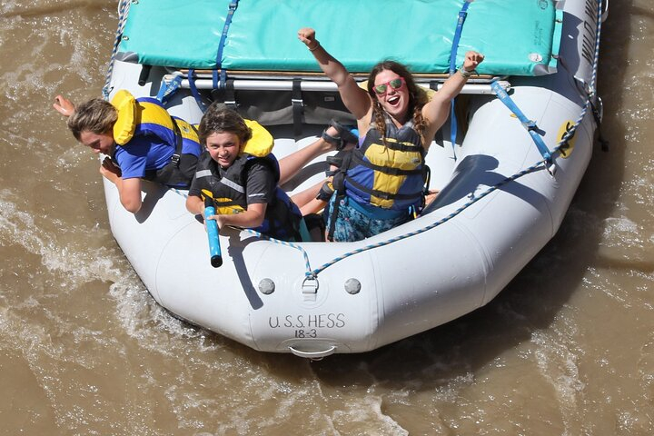 Half Day "Last Call" Moab Raft Trip Harga Promo Terbaru 2023