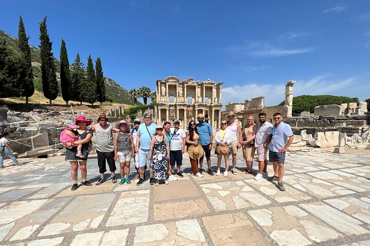 Private Tour:Ephesus and Virgin Mary's House Tour From Kusadasi Port Diskon 50% Harga Tiket Masuk