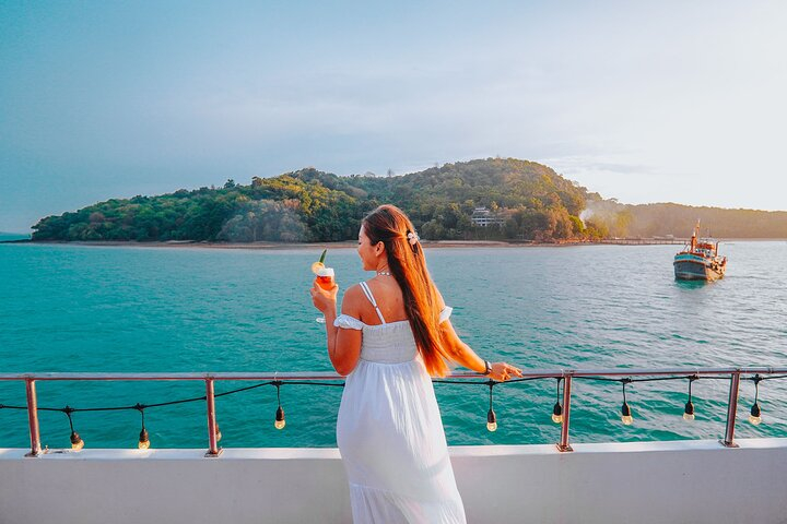 Phuket Luxury Sunset Dinner Cruise with Set Menu Dinner Harga Promo Terbaru 2023