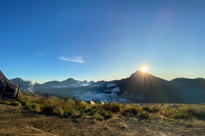 Tiket Mount Rinjani summit 3D/2N & 2D/1N Harga Promo - tiket.com