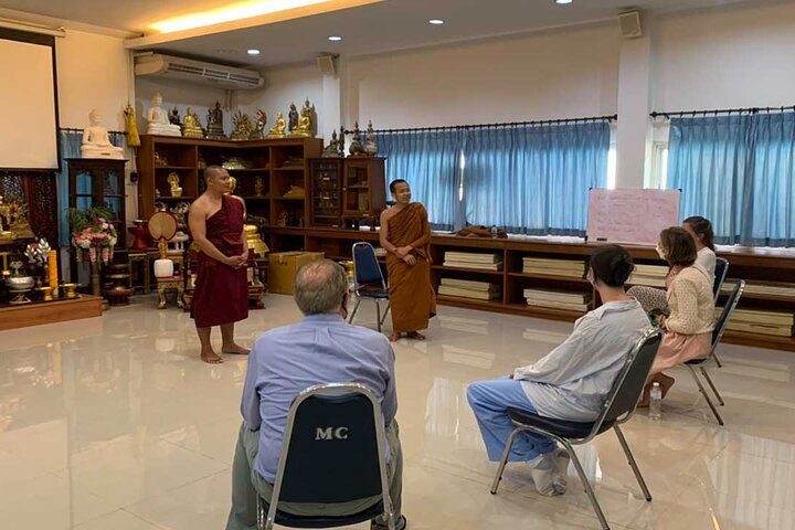 Talk to Buddhist monk & craft work in temple Harga Promo Terbaru
