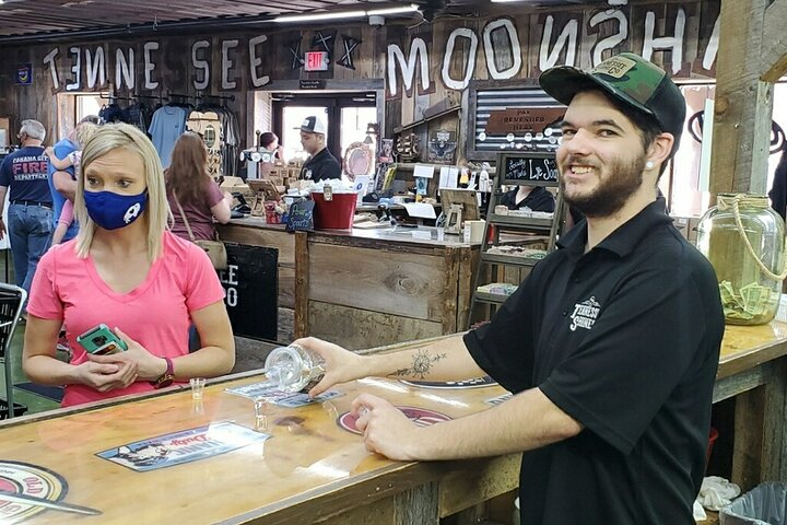 3-Hour Moonshine Tasting & History Tour from Pigeon Forge Promo Ticket 2023