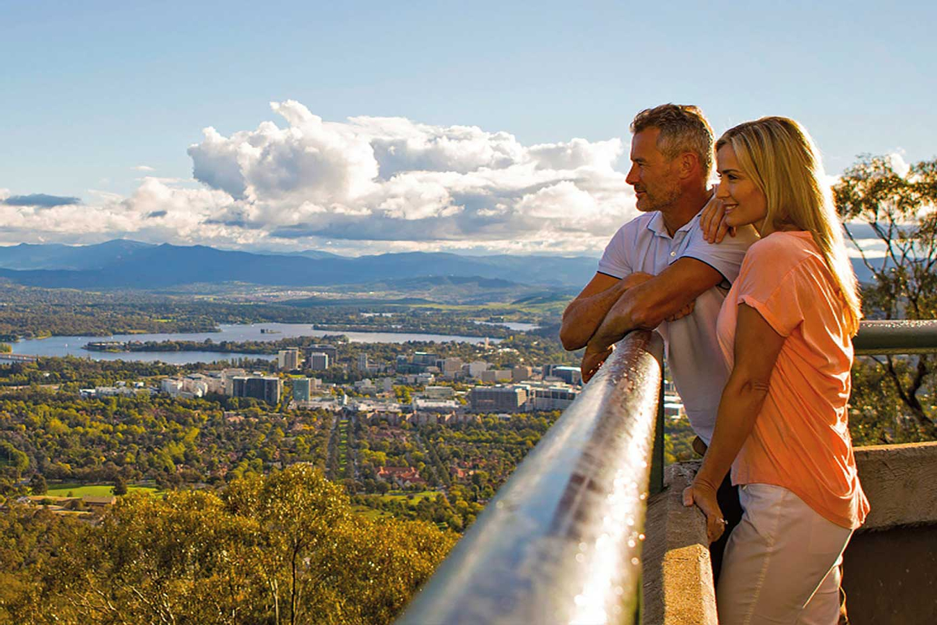 Canberra City Tour from Sydney Harga Promo Terbaru 2023