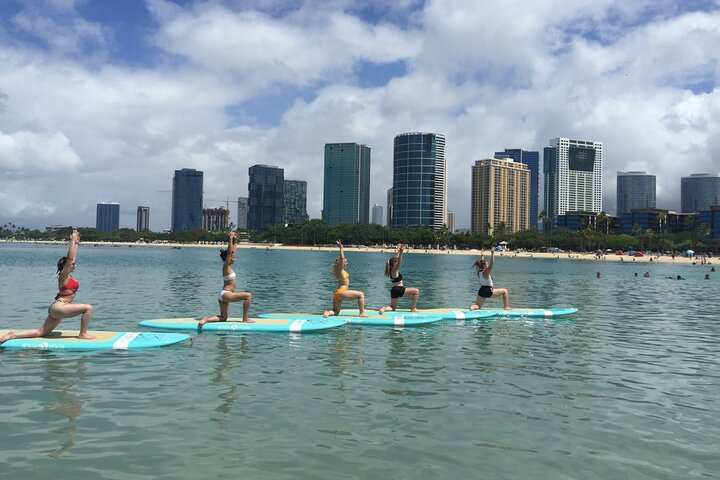 SUP Yoga Flow in Honolulu Harga Promo Terbaru 2023