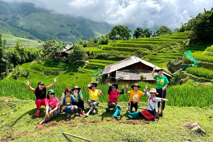 Sapa Trekking Experience through Terraced Rice Fields Harga Promo Terbaru