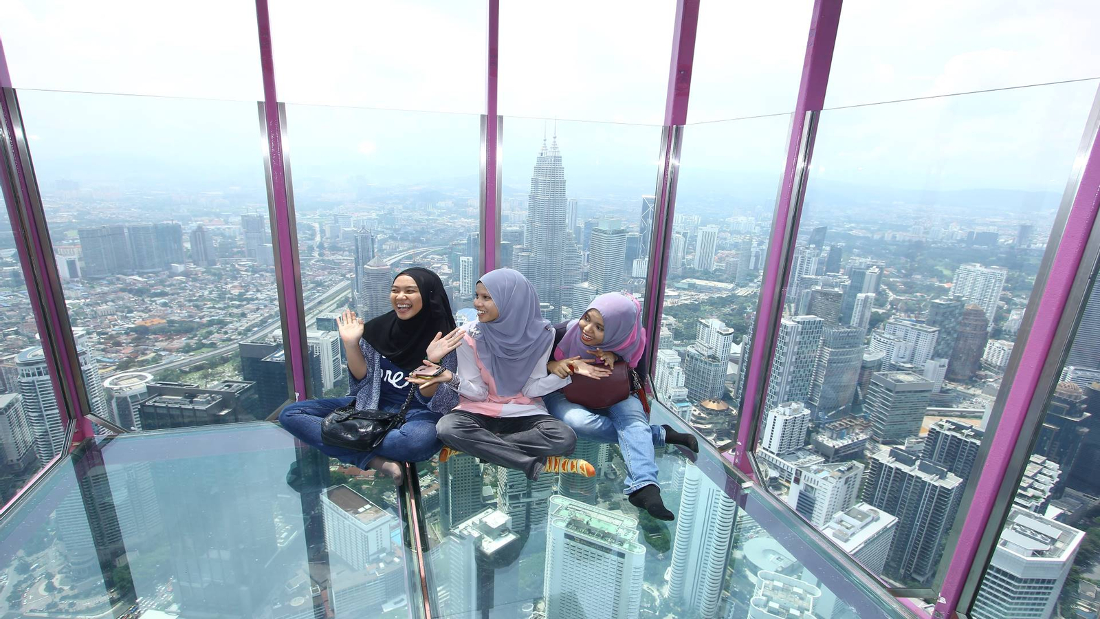 COMBO: KL Tower Malaysia - Observation Deck + Sky Deck + Sky Box + Tower Walk 100 Harga Promo ...