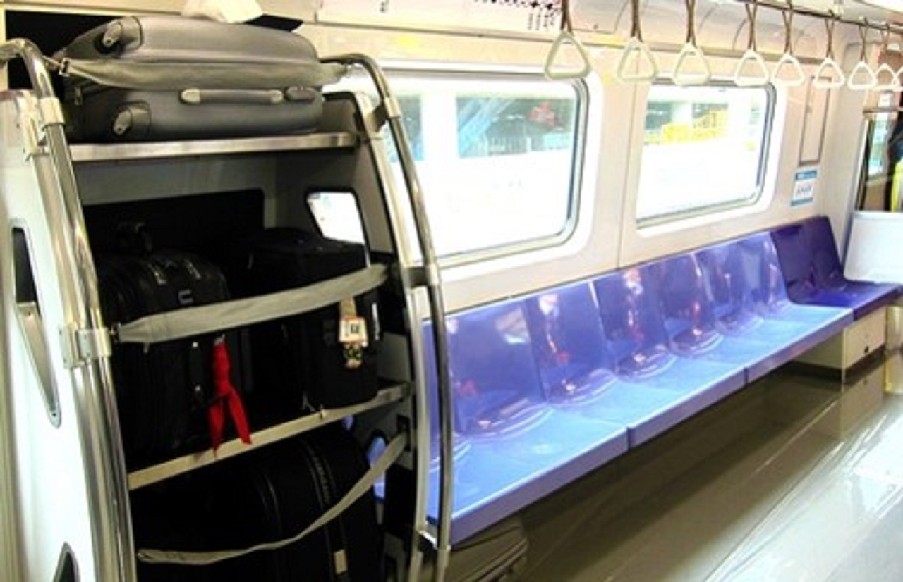 COMBO: Taoyuan Airport MRT + Taiwan EasyCard - Collect from Airport 50% ...