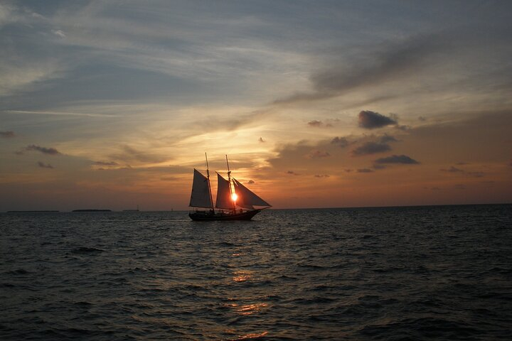 Marathon Key Sunset Cruise Tour and Sombrero Reef Lighthouse Harga ...