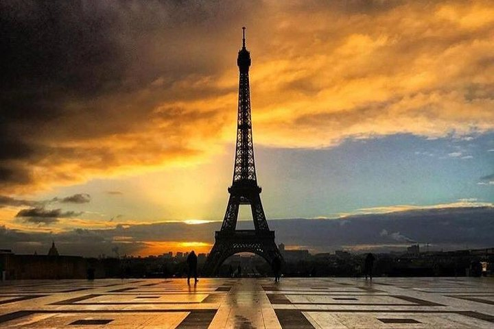 Eiffel Tower 2nd Floor Skip the Line Ticket by Elevator Harga Promo ...