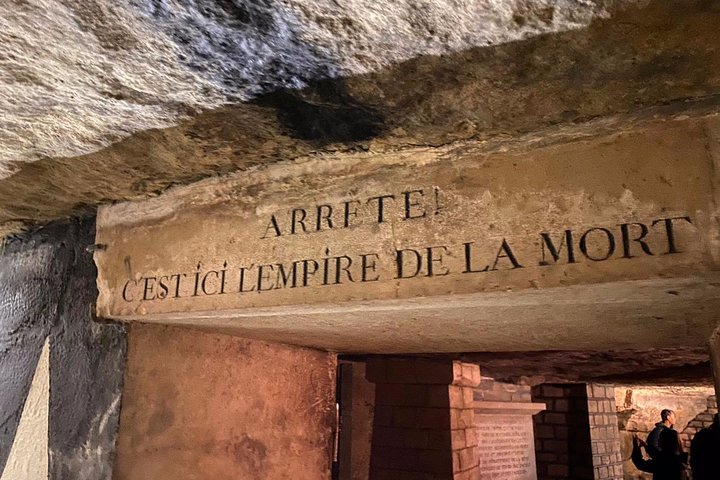 Paris Catacombs Semi-Private Tour with VIP Access Harga Promo Terbaru 2023