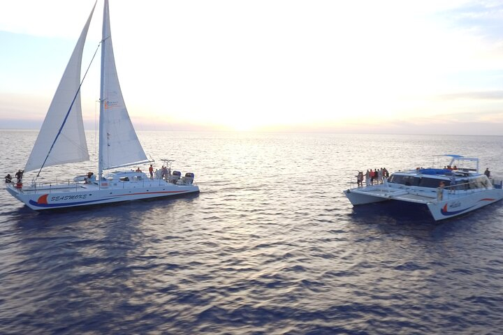 Pau Hana Sunset Cocktail Cruise Harga Promo Juli 2023 - tiket.com