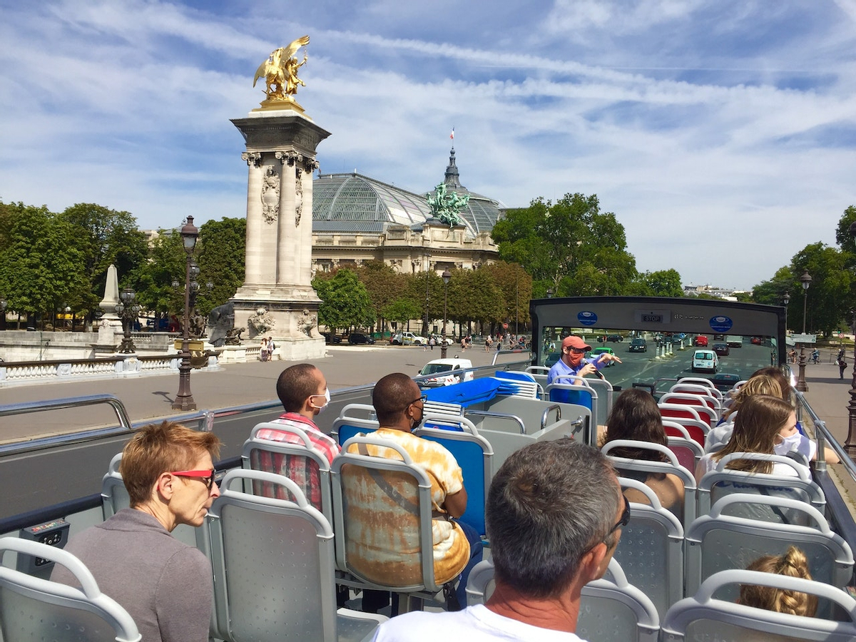 Tiket Tootbus Paris Hop-on Hop-off Bus Tour Harga Promo - tiket.com
