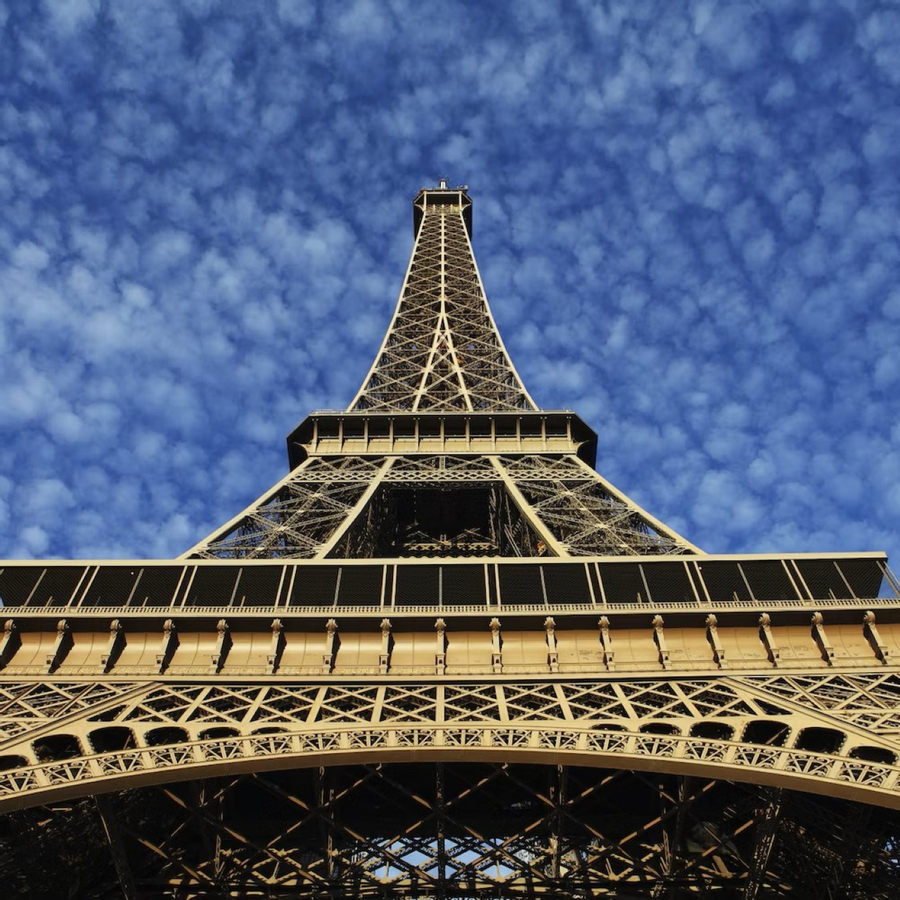 Eiffel Tower: Skip The Line to the 2nd Floor + Optional Summit Access Diskon 50% Harga Tiket Masuk