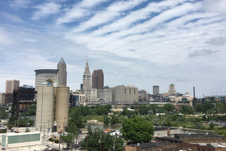 Smartphone-Guided Walking Tour of Downtown Cleveland Sights & Stories ...