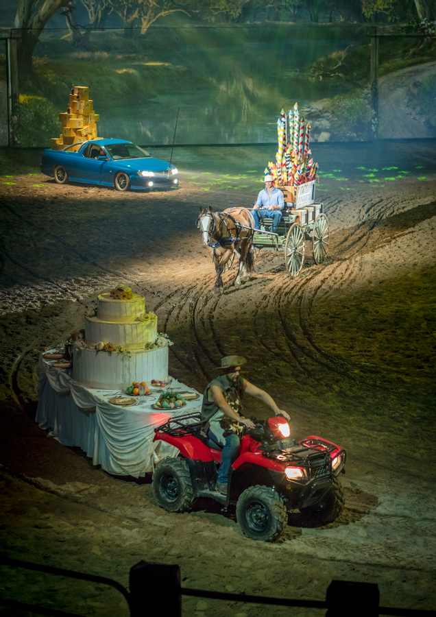 Tiket Australian Outback Spectacular Dinner and Show - Harga Tiket ...