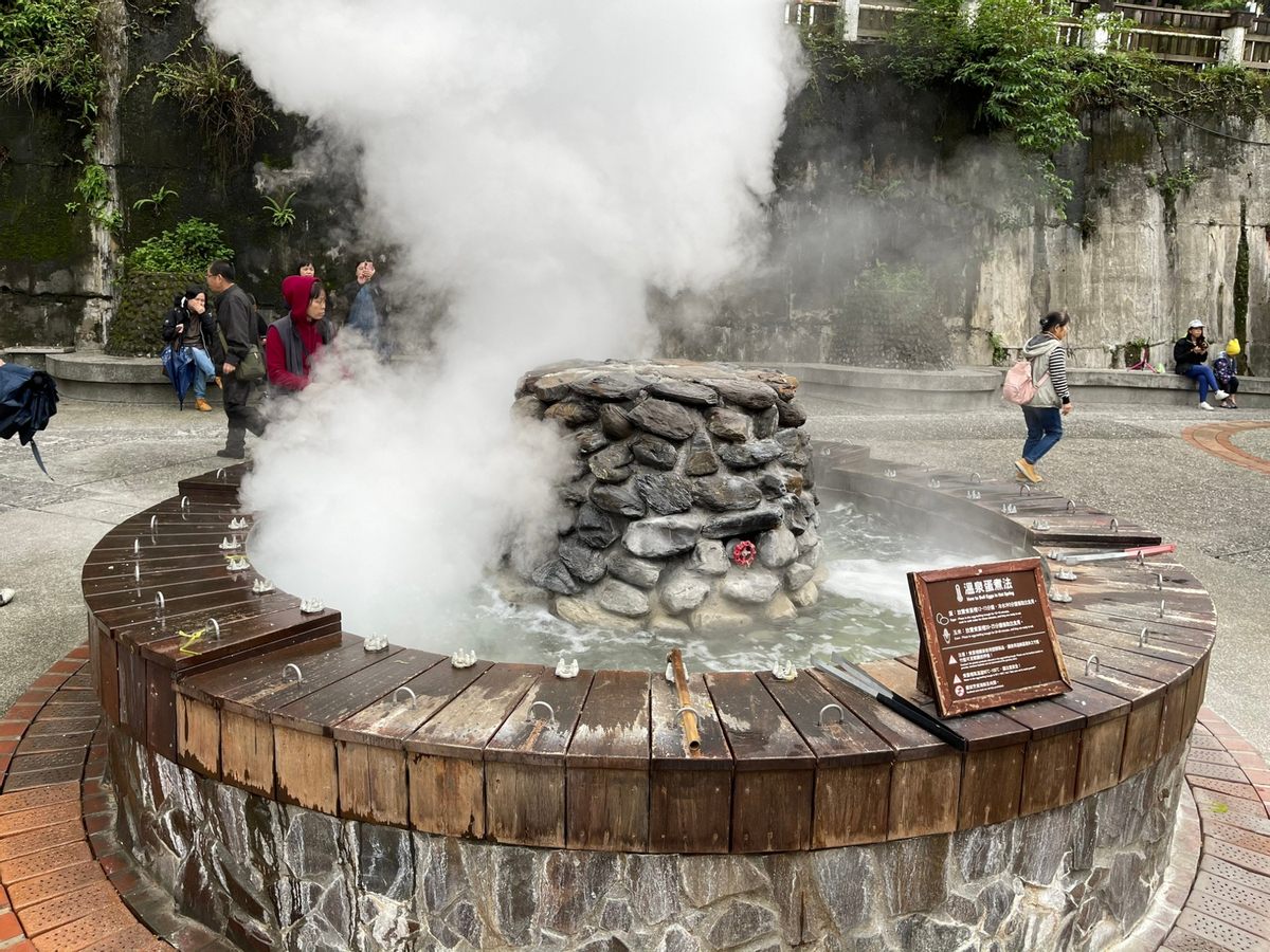 Tiket One-day trip to Taiping Mountain and Jiuzhize Hot Spring ...