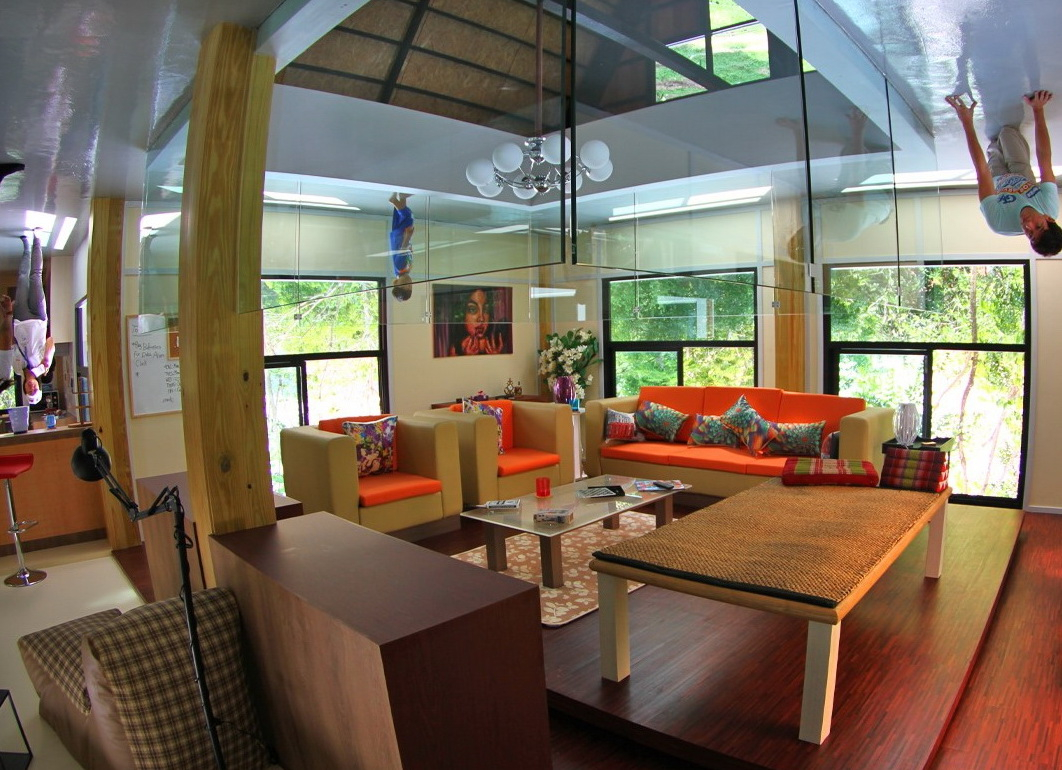 Tiket The Upside Down House Museum & Fun Attractions in Phuket - Harga ...