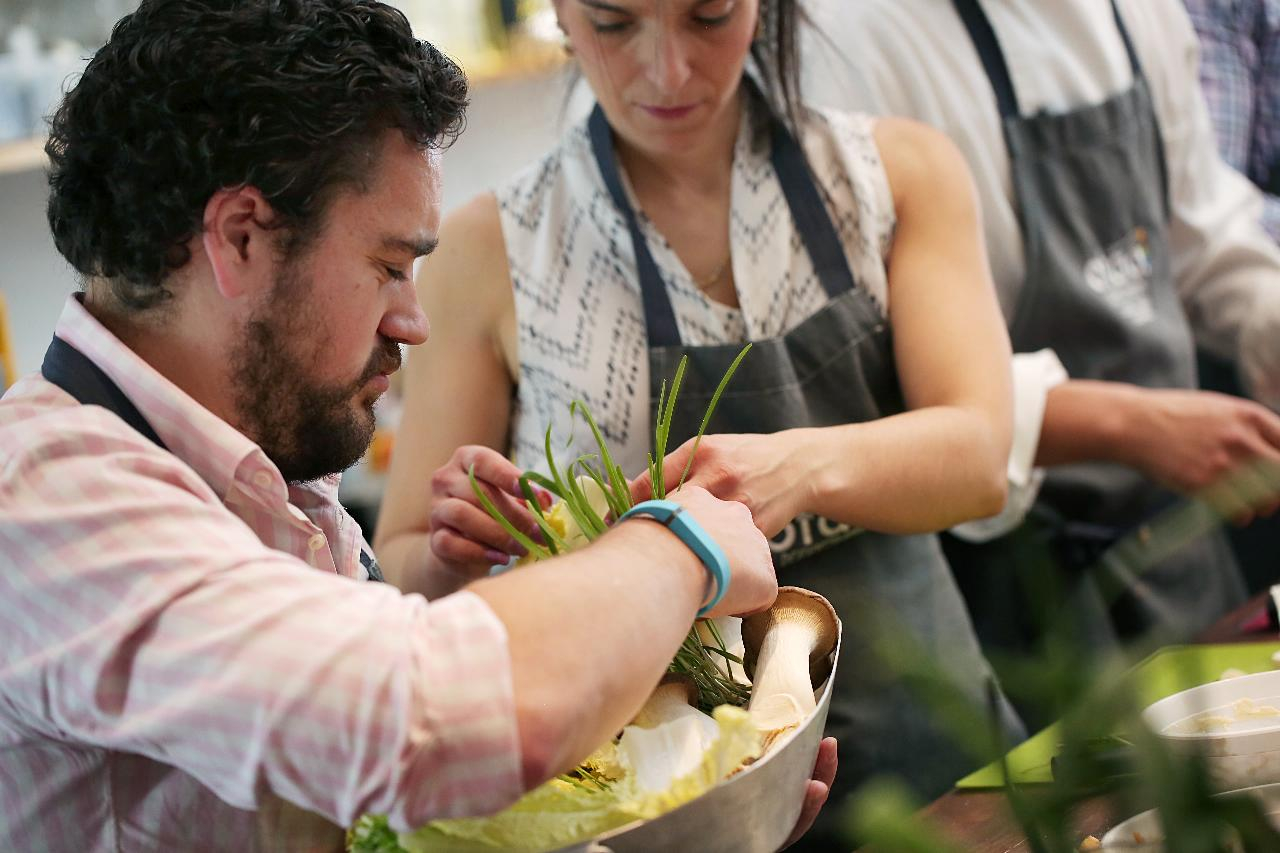 Street Food of Asia Cooking Class in Melbourne Diskon 50% Harga Paket