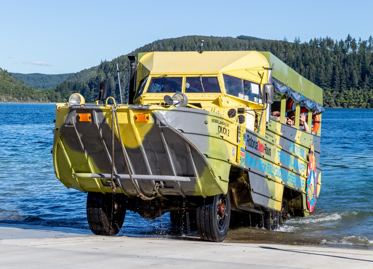 Tiket Rotorua Duck City and Lakes Tour Harga Promo - tiket.com