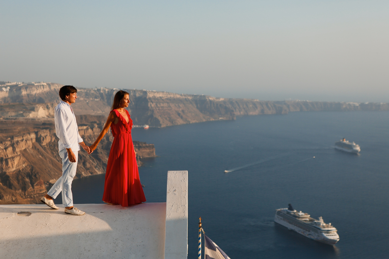 Private Photoshoot with a Vacation Photographer in Santorini 50% Off ...